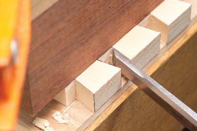 AW Extra 6/13/13 - Precise Hand-Cut Dovetails | Popular Woodworking