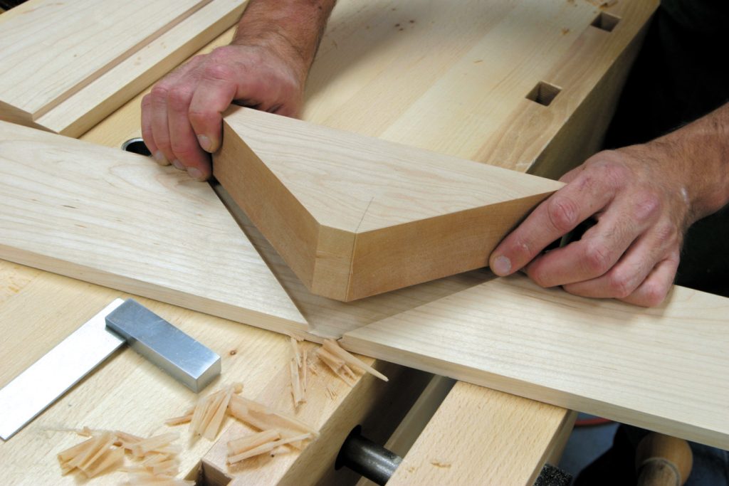 The Genius of Miter Shooting Boards | Popular Woodworking