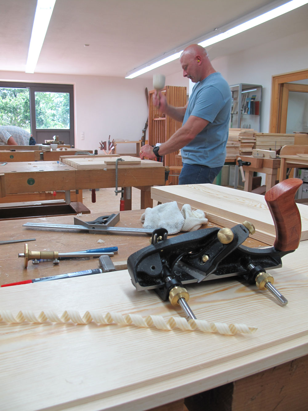 Woodworking Overseas is a Rocky Road | Popular Woodworking