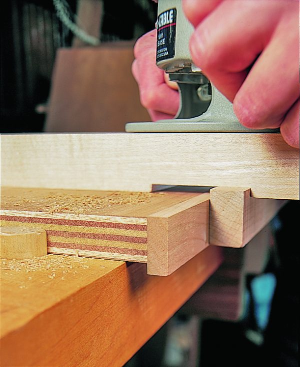 Make an Edge-Trimming Router Jig for Perfectly Flush Joints | Popular ...