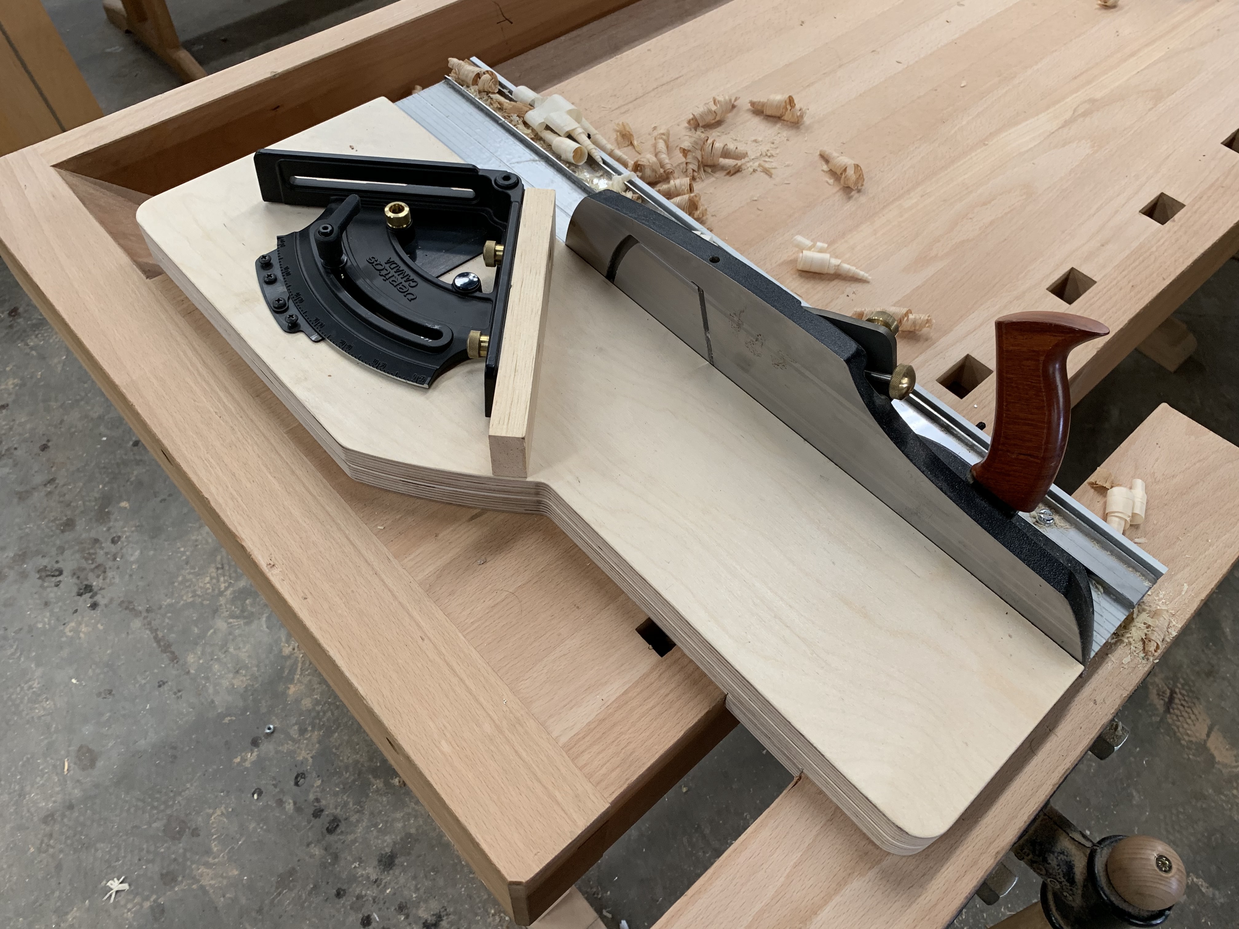 Tool Test: Veritas Shooting Board | Popular Woodworking