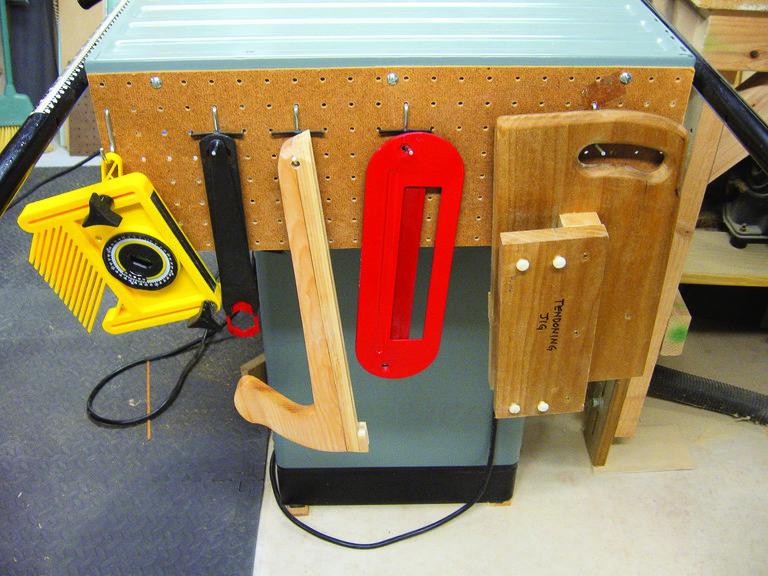 Workshop Tips: Table Saw Storage | Popular Woodworking