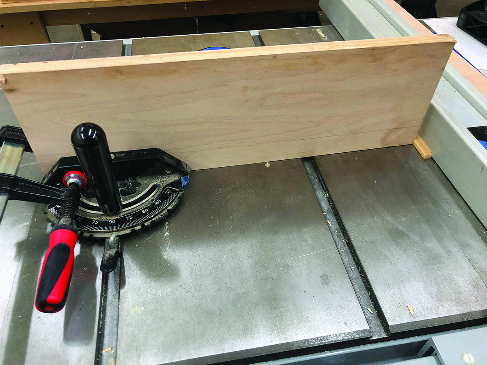 Authentic Sloyd Tool Cabinet | Popular Woodworking
