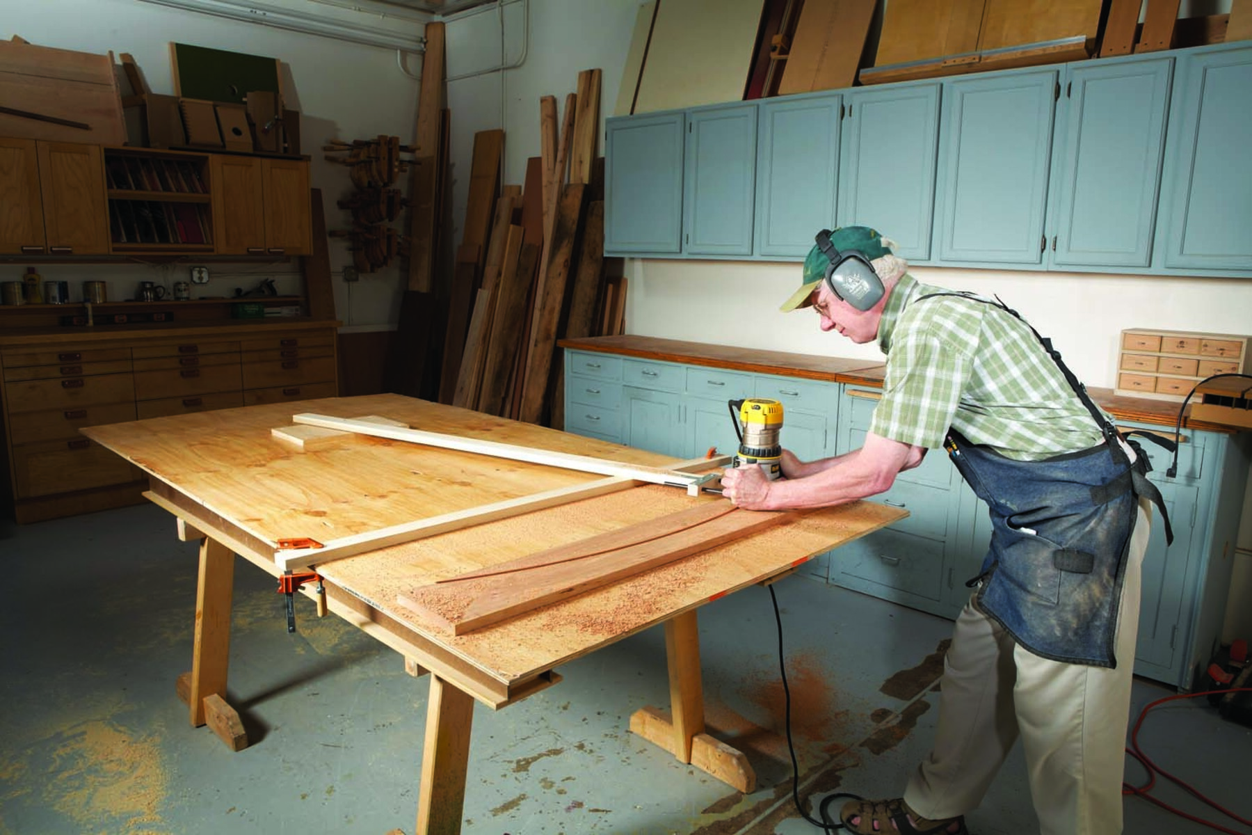 How to Rout a Large Arc | Popular Woodworking