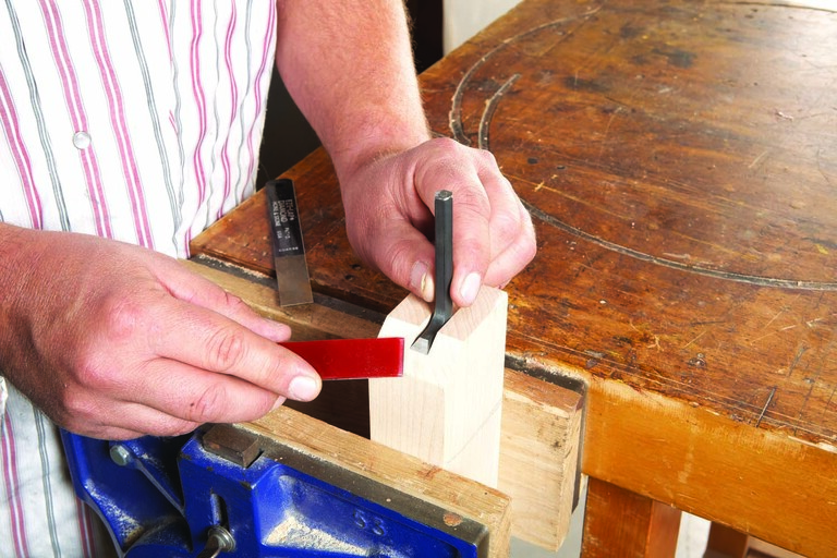Wooden Router Plane | Popular Woodworking