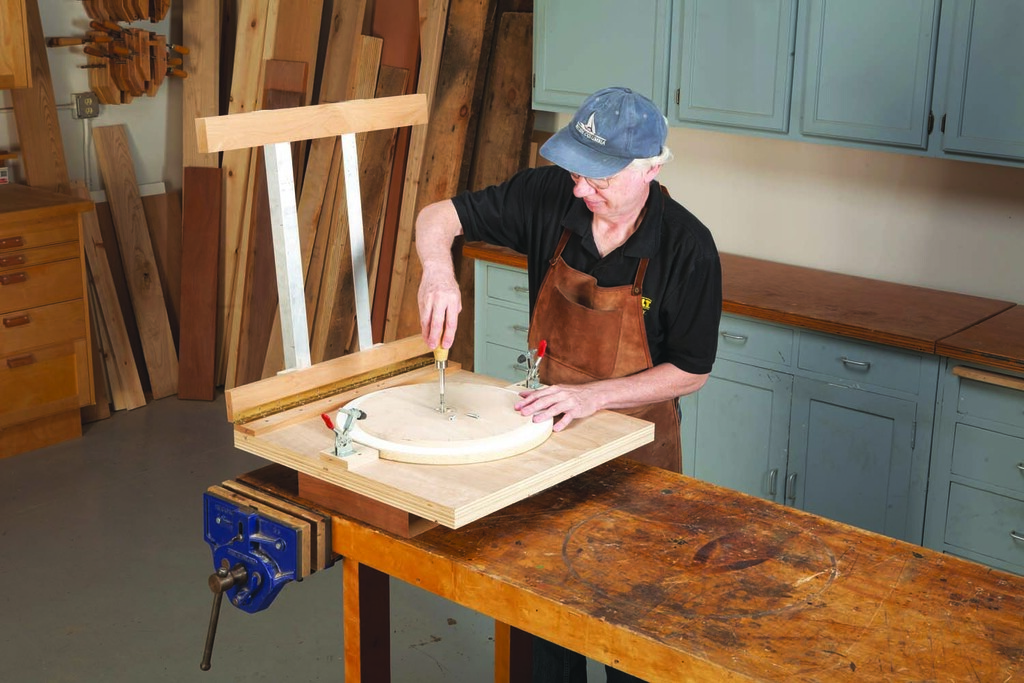 Radial Router Jig | Popular Woodworking