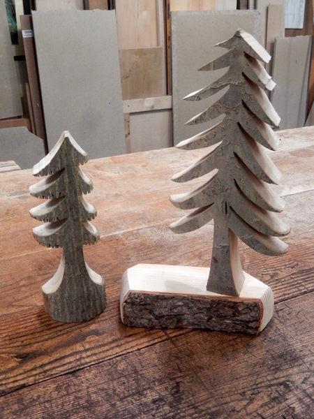 A Holiday Tree From Half a Branch | Popular Woodworking