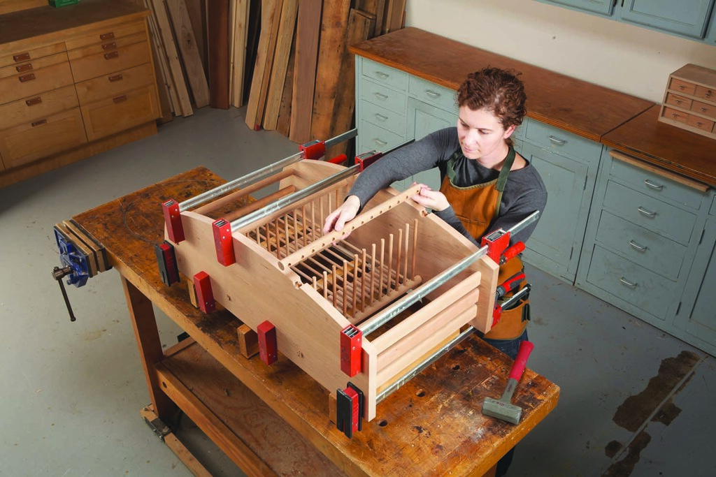 Wall-Mount Plate Rack | Popular Woodworking