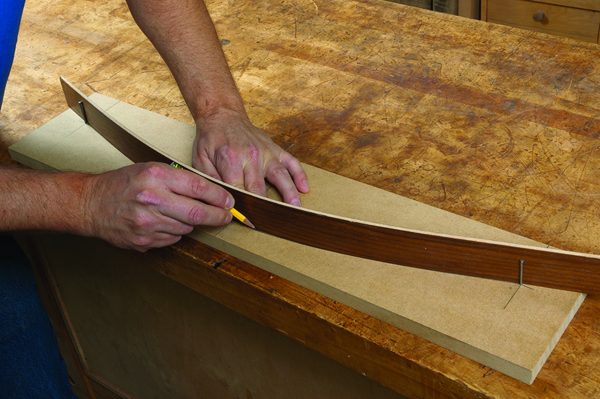 Bow-front Entry Table | Popular Woodworking