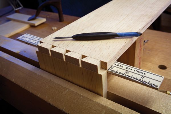 Dovetail Ruler Trick | Popular Woodworking