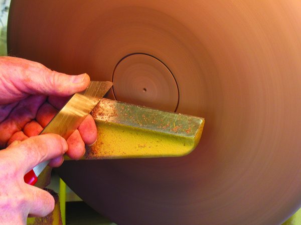 Turn a Platter | Popular Woodworking