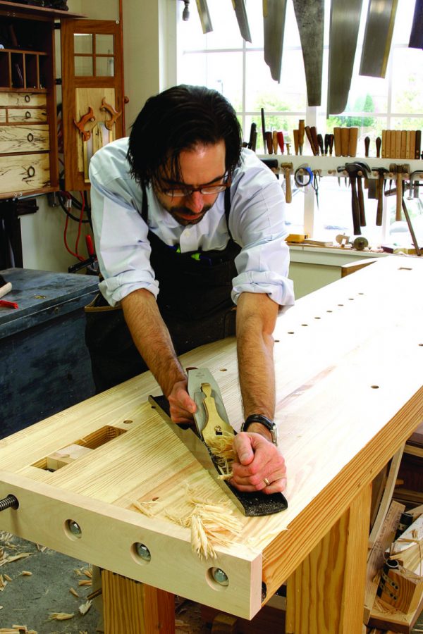 How to Flatten a Workbench Top | Popular Woodworking