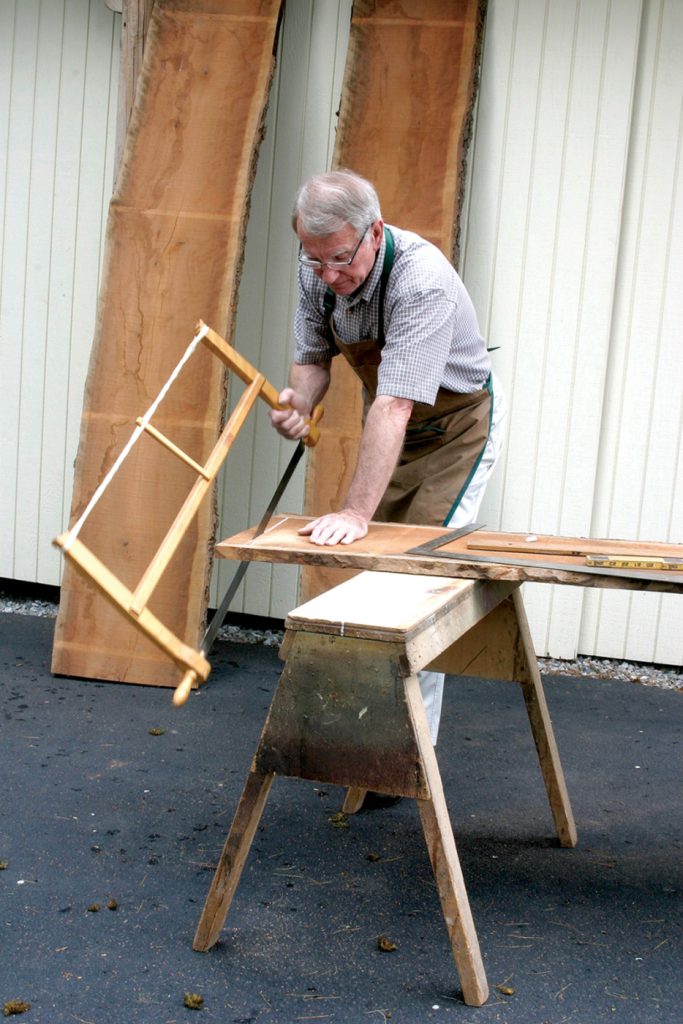 Bowsaw Basics | Popular Woodworking