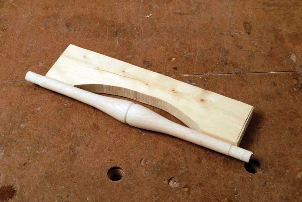 Windsor Shop Stool | Popular Woodworking