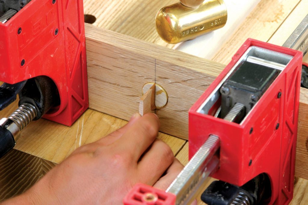 Knockdown Computer Desk | Popular Woodworking