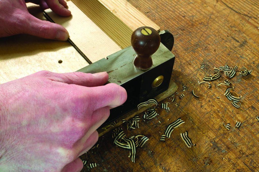 Inlay for Curves | Popular Woodworking
