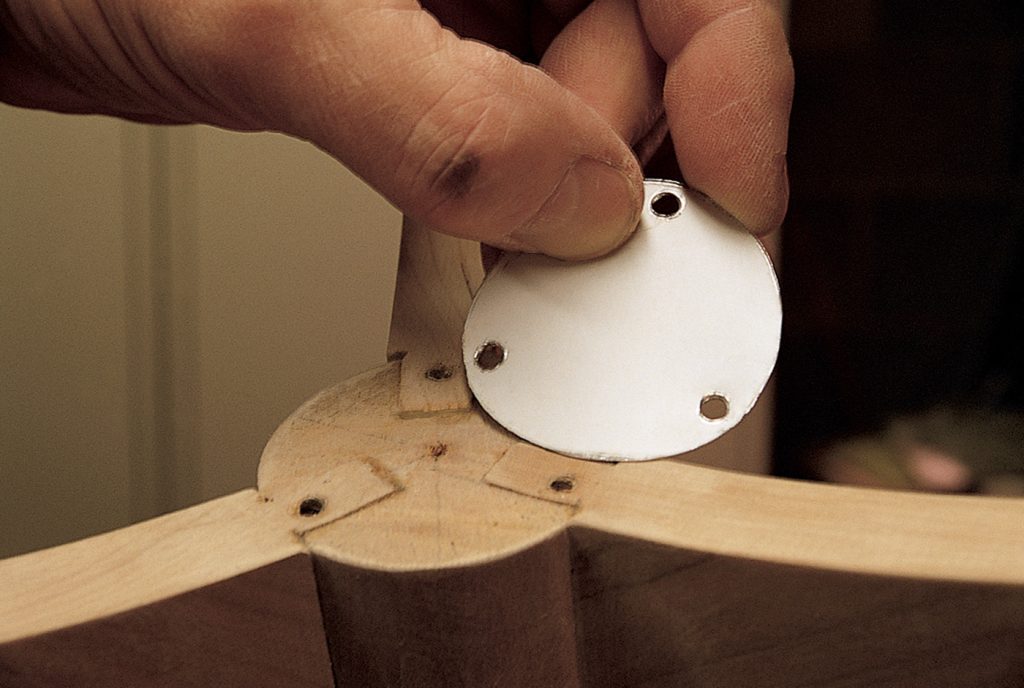 Shaker Tripod Table | Popular Woodworking