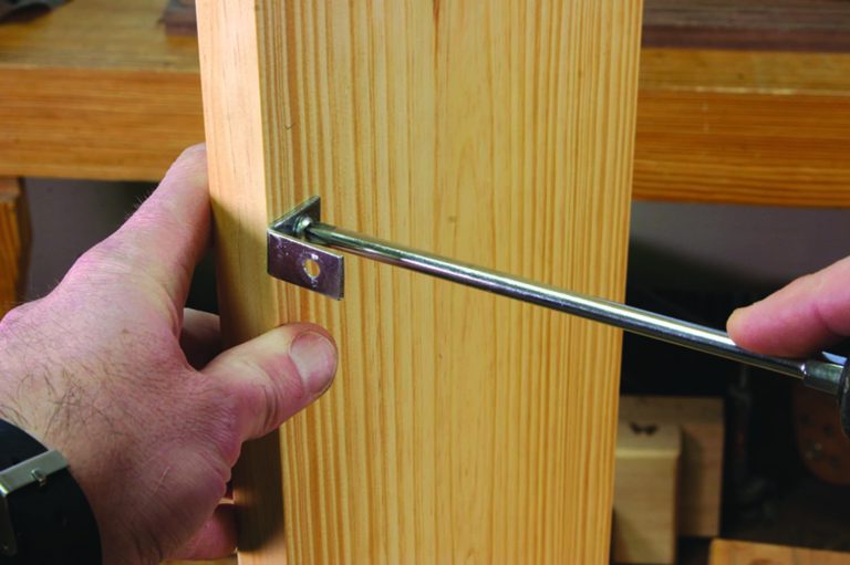 Easy Tool Rack | Popular Woodworking