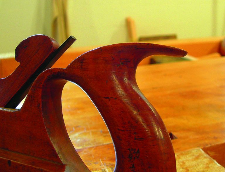 Designing With Curves | Popular Woodworking