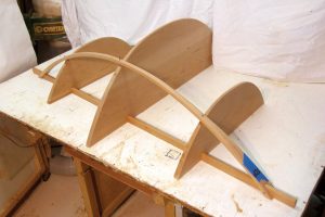 Bow Shelves | Popular Woodworking