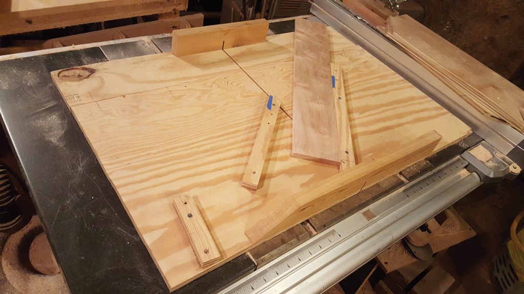 Arts & Crafts Occasional Table | Popular Woodworking