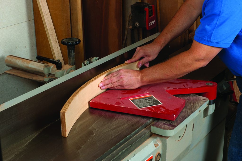 Bow-front Entry Table | Popular Woodworking