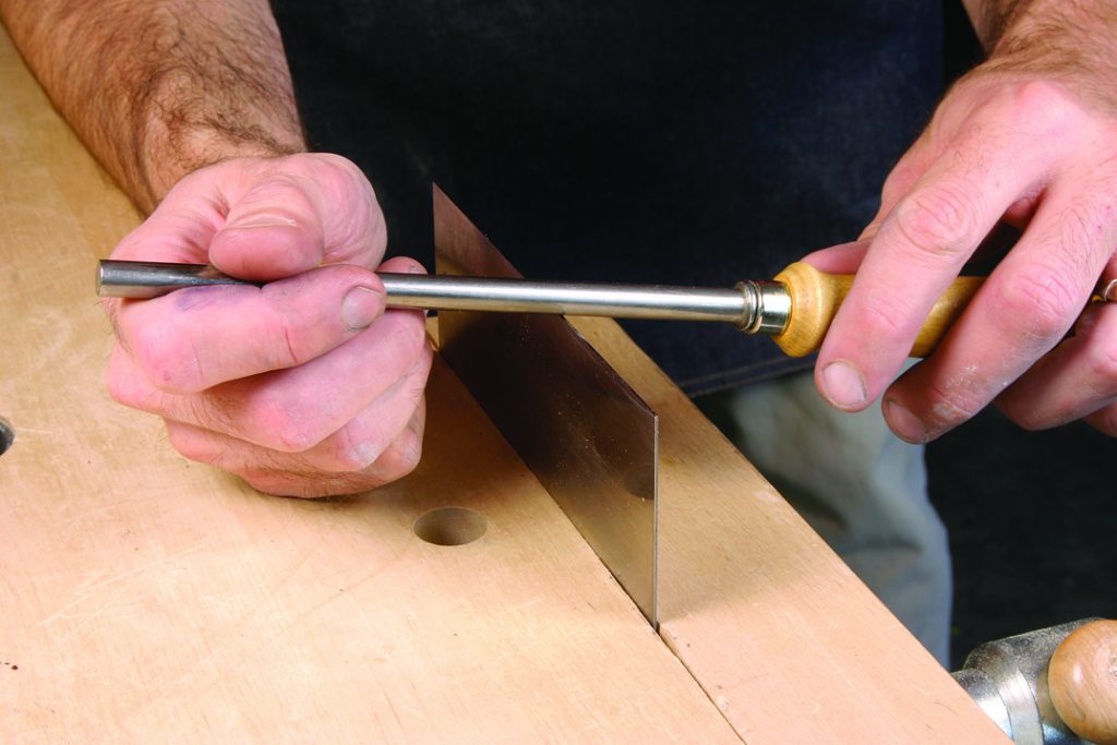 A Better Way to Sharpen Scrapers | Popular Woodworking