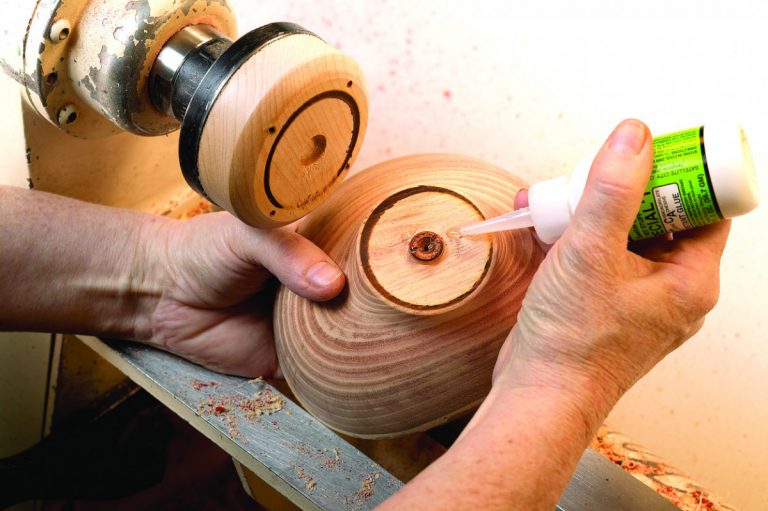 How to Turn a Live Edge Bowl | Popular Woodworking