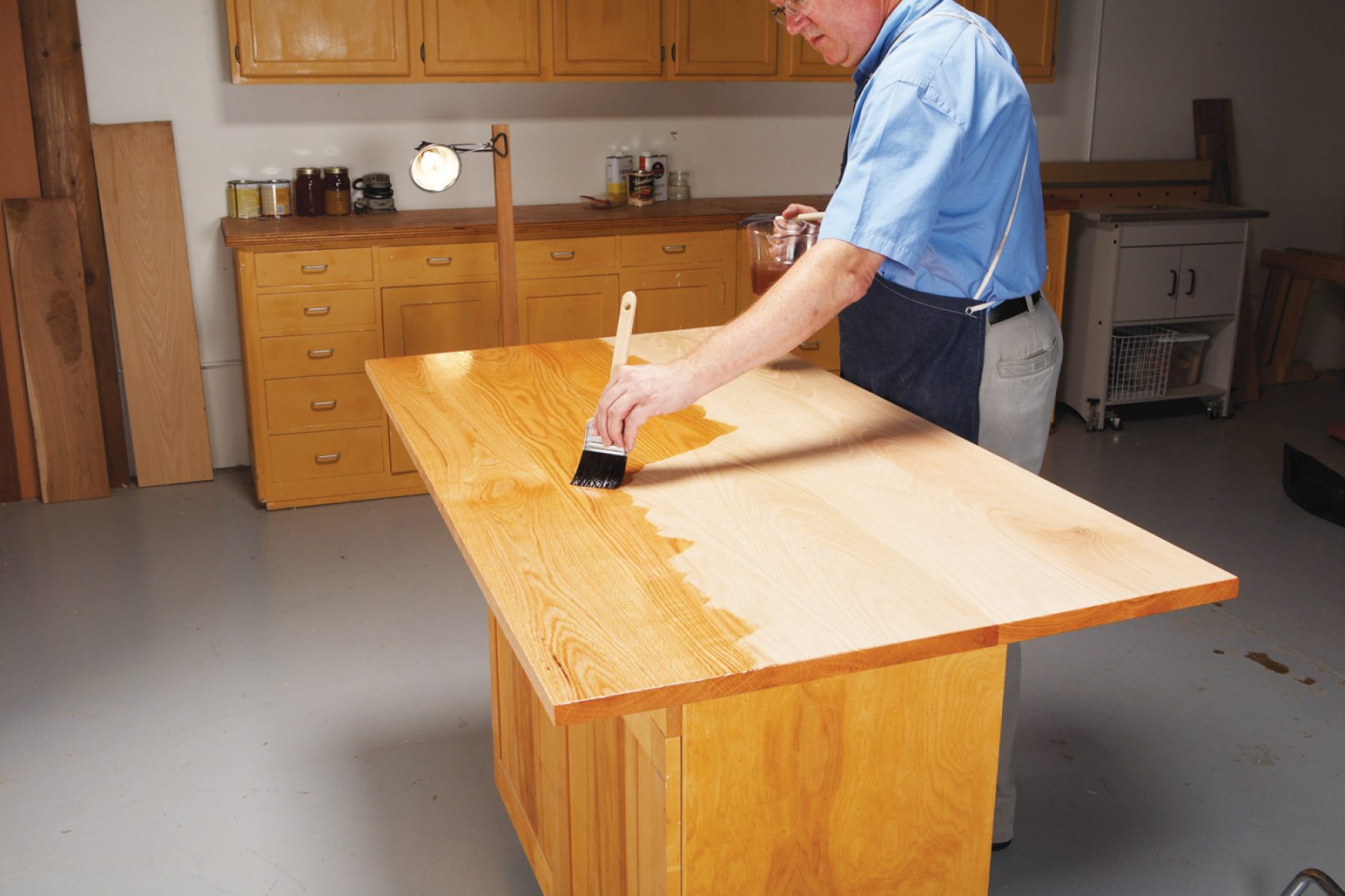 Brush a Tabletop | Popular Woodworking