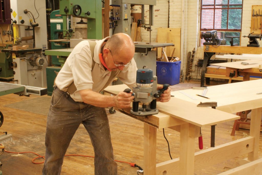 Master Cabinetmaker’s Bench | Popular Woodworking