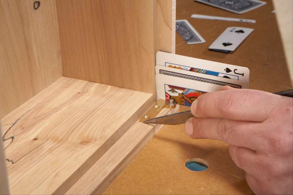 How to Install Knife Hinges | Popular Woodworking