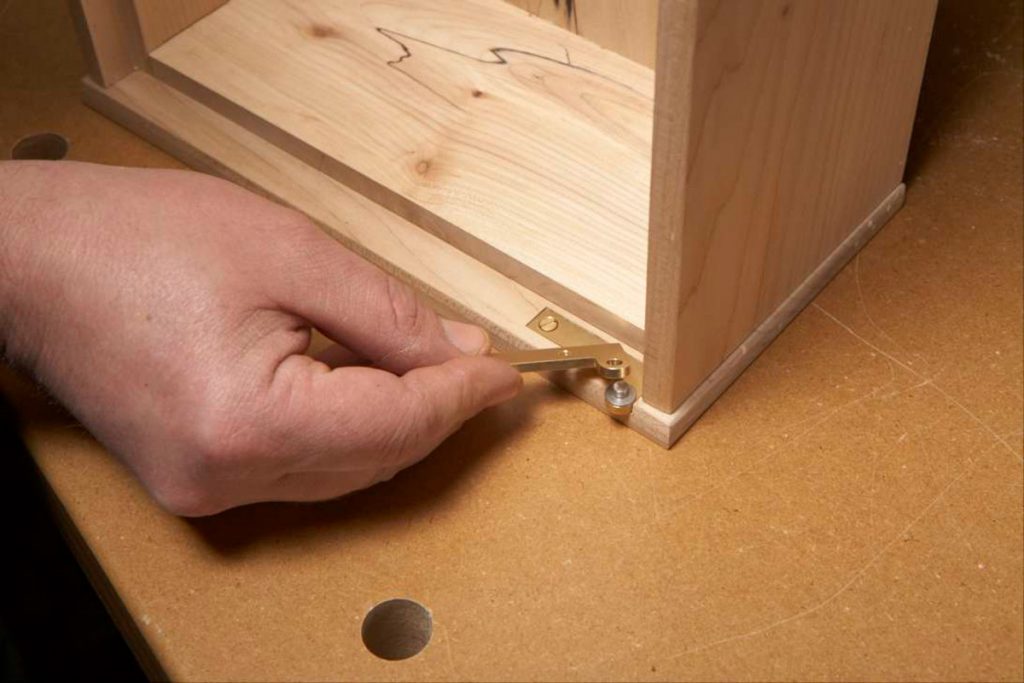 How to Install Knife Hinges | Popular Woodworking
