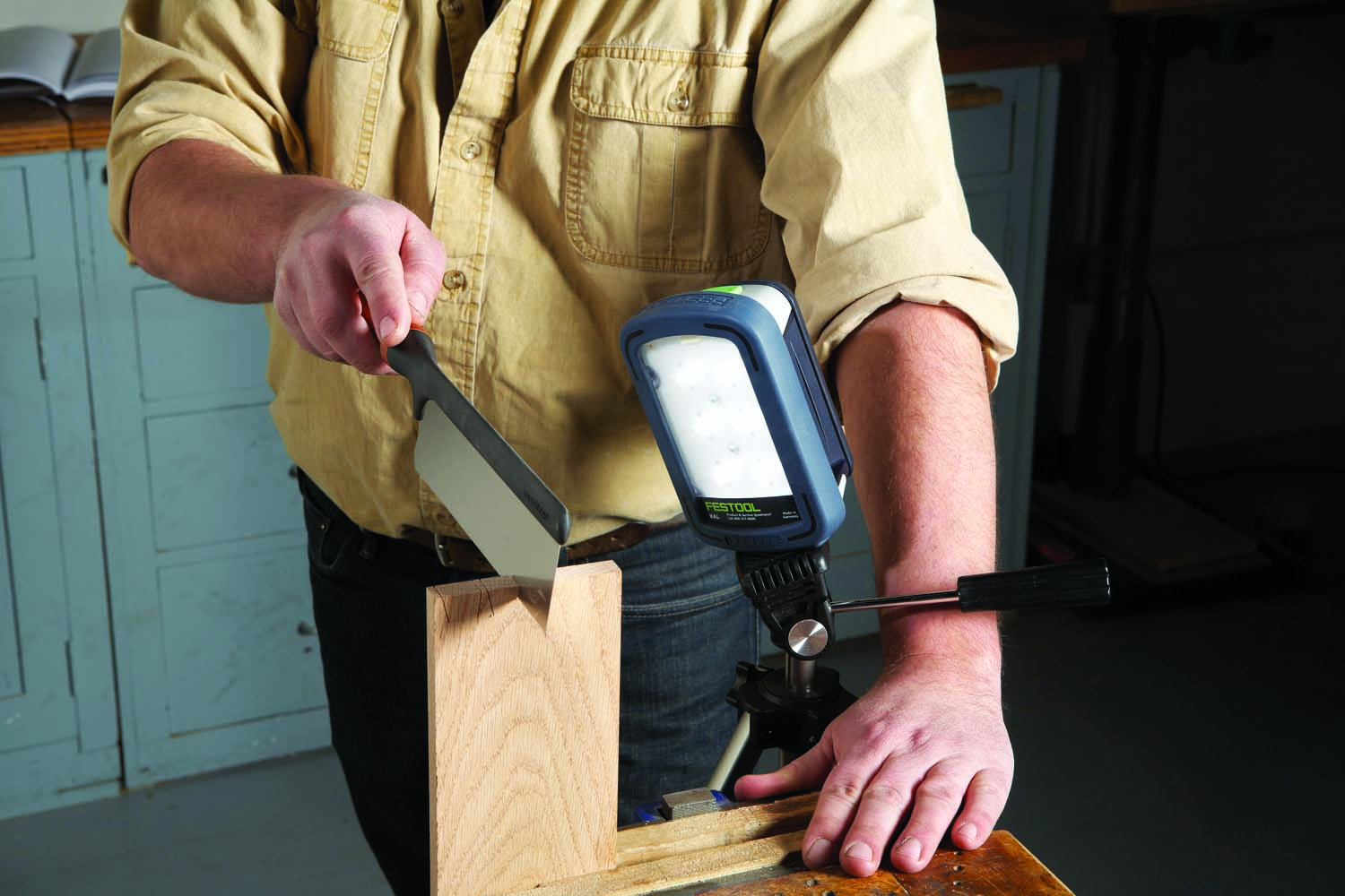 New-Generation Shop Light | Popular Woodworking