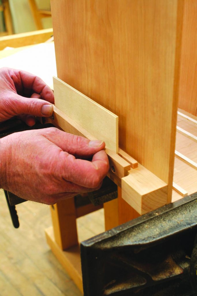 A Craftsman’s Tool Chest | Popular Woodworking