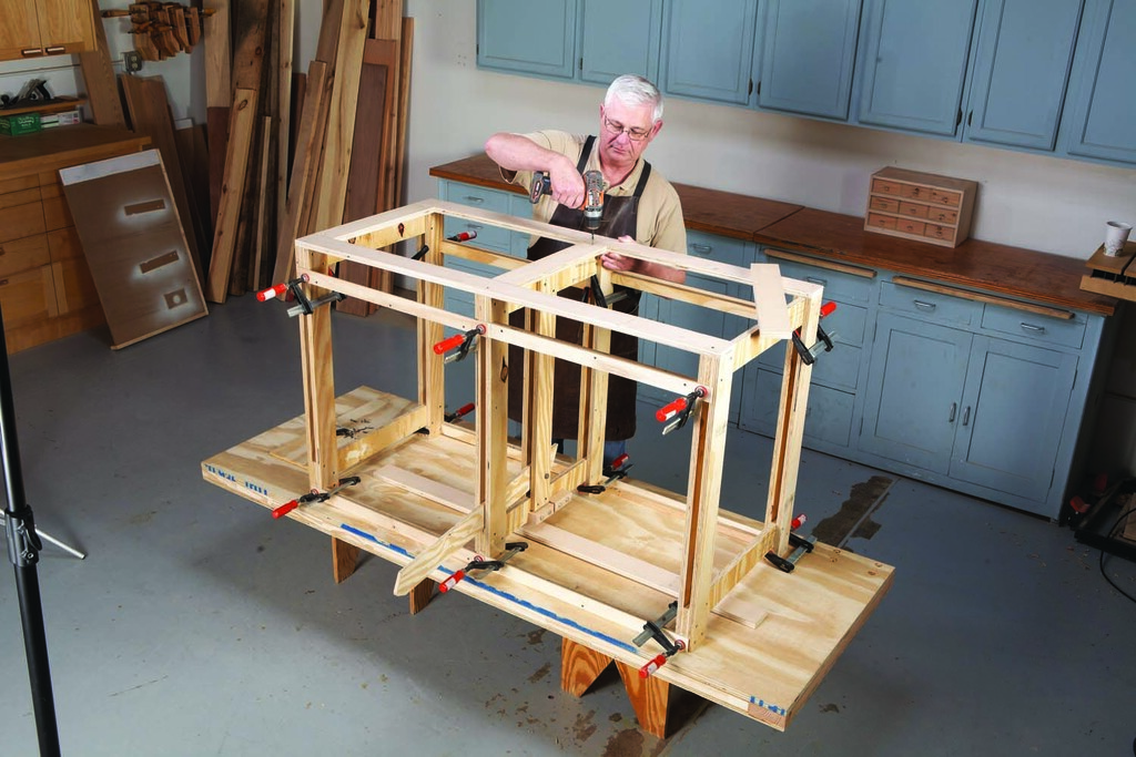 Power Tool-Friendly Bench | Popular Woodworking