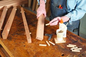 Finger-Joint Table | Popular Woodworking