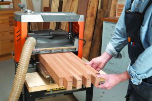 Finger-Joint Table | Popular Woodworking