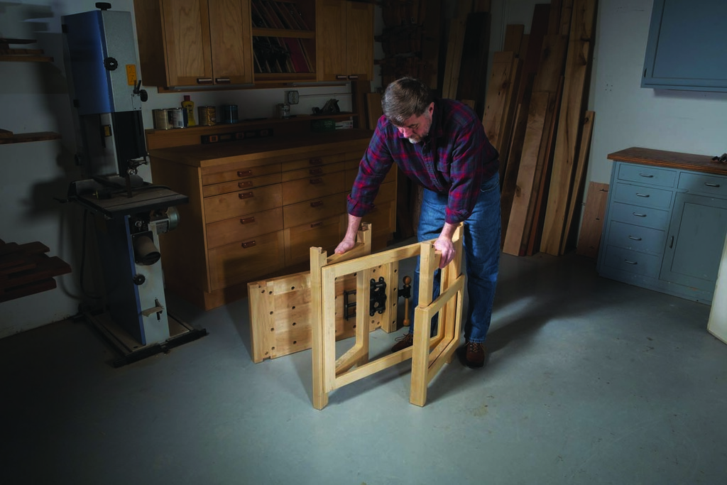 Folding Bench | Popular Woodworking