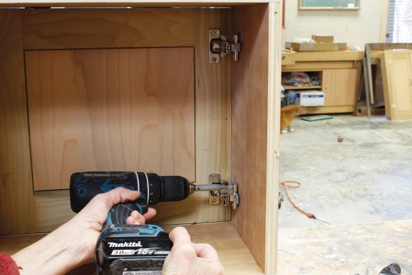 Installing 8 Common Hinges | Popular Woodworking