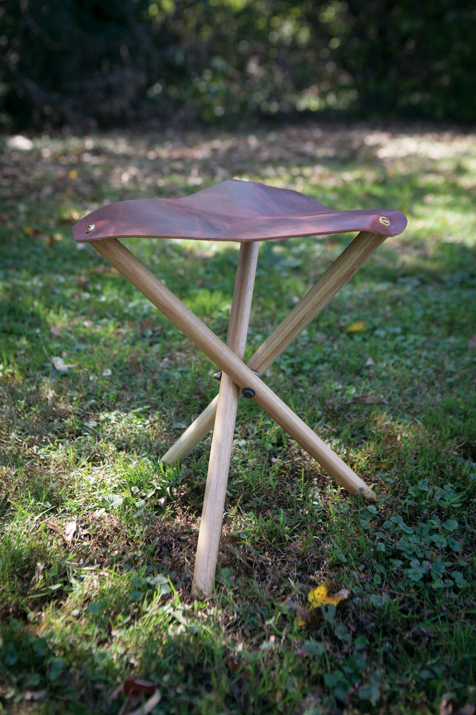 Folding Stool | Popular Woodworking