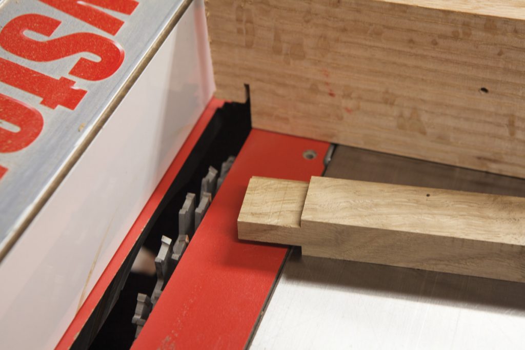 Folding Campaign Bookshelf | Popular Woodworking