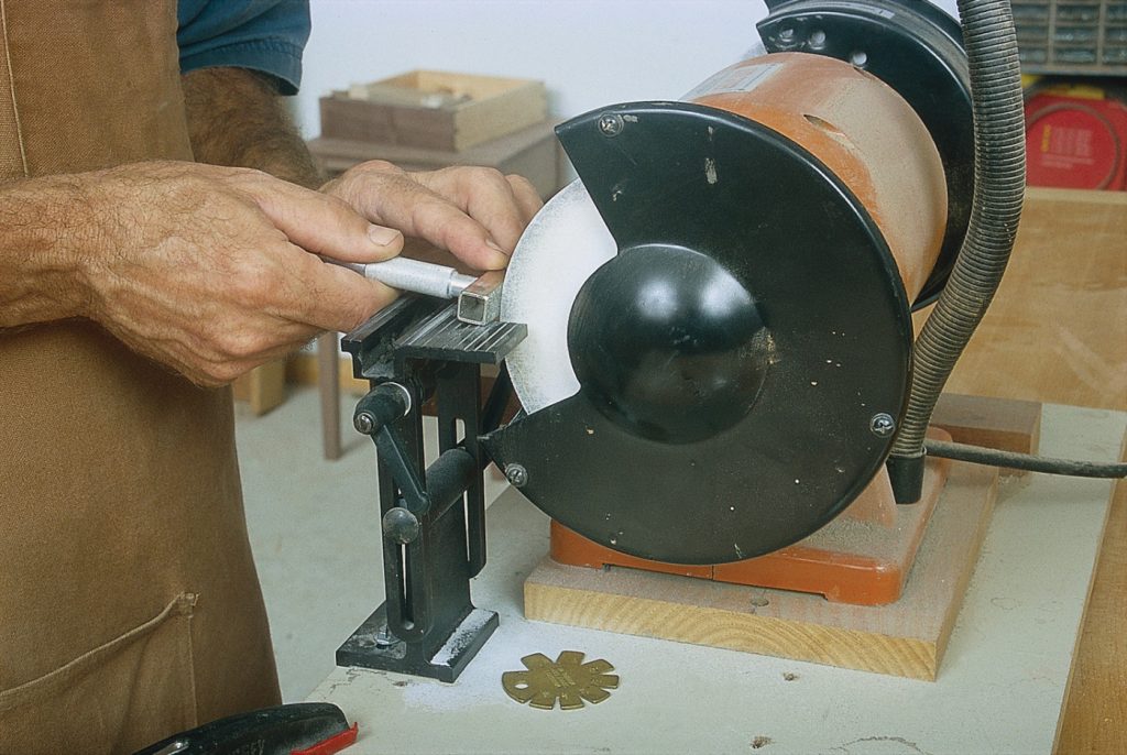 Resurrecting Chisels | Popular Woodworking