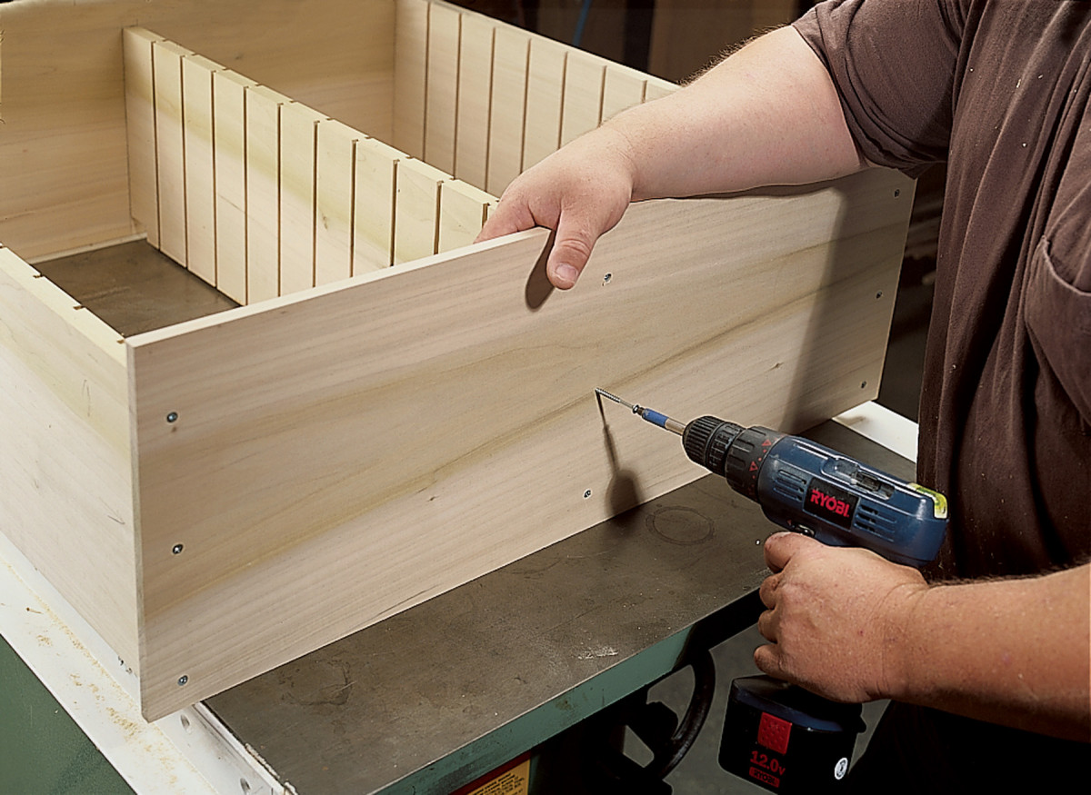 A Practical Shop Cabinet | Popular Woodworking