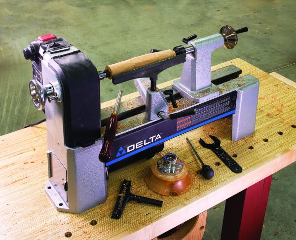Delta’s Midi-lathe | Popular Woodworking