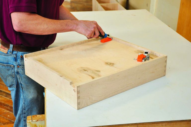 How to Install a Cabinet Drawer | Popular Woodworking