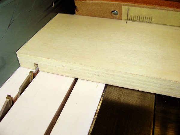 Nibbling Rabbets | Popular Woodworking