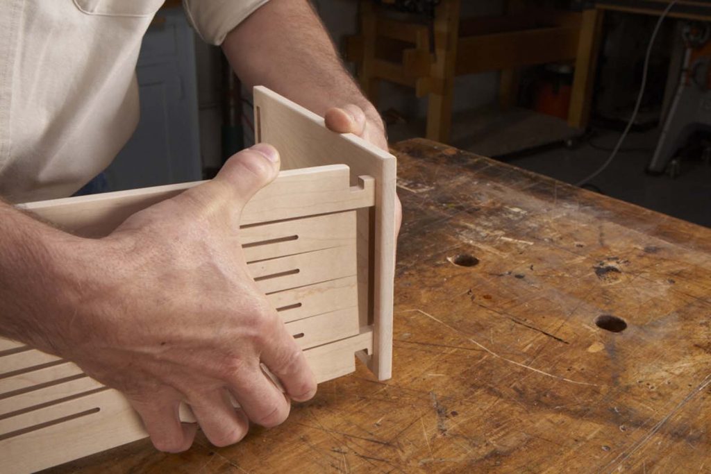 Spring-Joint Box | Popular Woodworking
