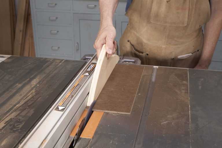 How to Build a Tenoning Sled | Popular Woodworking