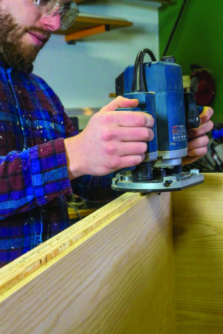 Sliding Door Stereo Cabinet | Popular Woodworking