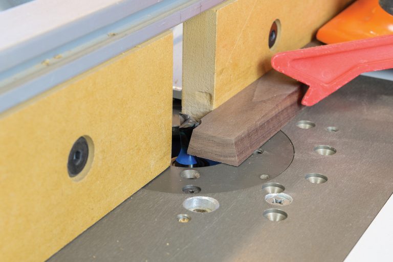 Elliptical Routing Jig | Popular Woodworking
